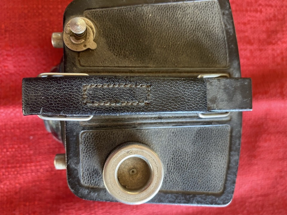 Vintage 1940's Brownie Flash Six-20 Camera Mfg by Eastman Kodak No Box ...