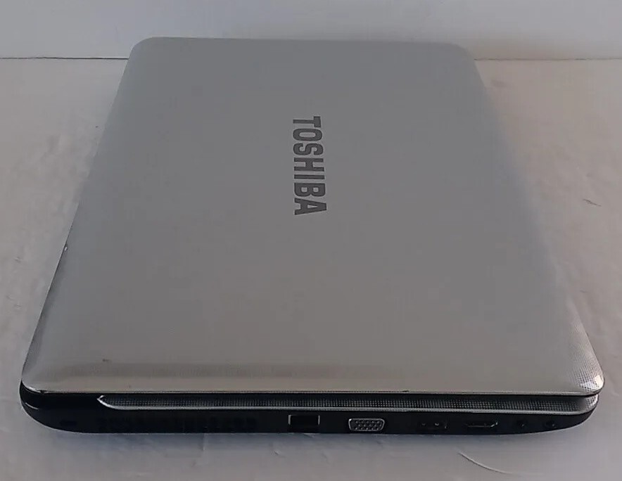 TOSHIBA SATELLITE L755D-S5218 AMD A6-3400M 1.40 GHz 4GB 500GB WIN 7 PRO ...
