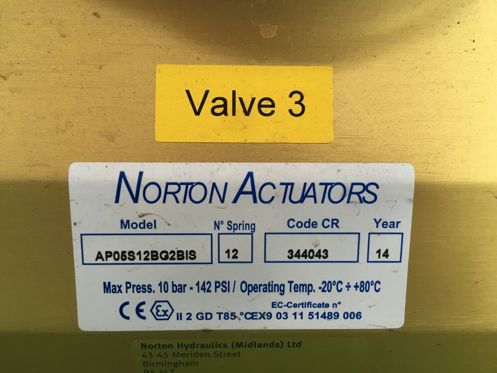 Norton Pneumatic Actuator Spring Return Control Valves AP05S12BG2BIS | eBay
