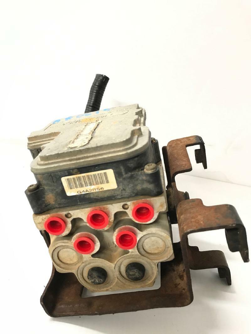 2000-2002 Chevy Tahoe/ Yukon / Suburban 1500 ABS Pump Anti Lock Brake ...