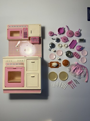 Vintage Sweet Roses Barbie Kitchen Cooking Center with accessories ...