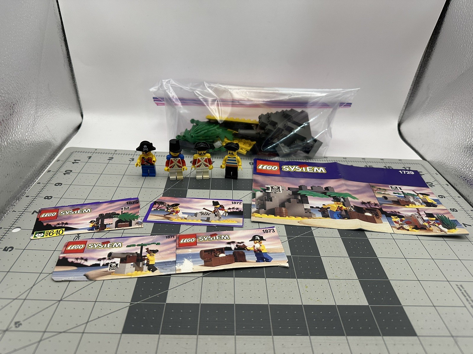 Купить LEGO Pirates Barnacle Value Pack 1729 Incomplete заказать с ...