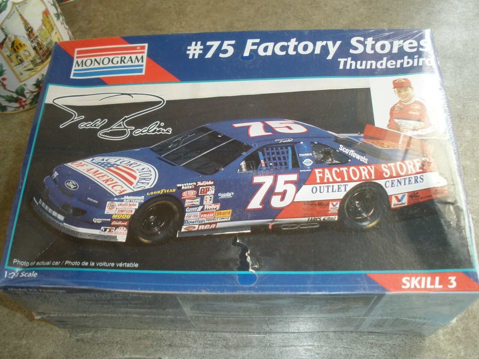 NEW #75 Todd Bodine Factory Stores Thunderbird NASCAR Model Kit ...