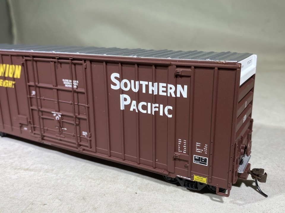 HO WALTHERS GUNDERSON 50' HI-CUBE PAPER BOXCAR Southern Pacific SP ...