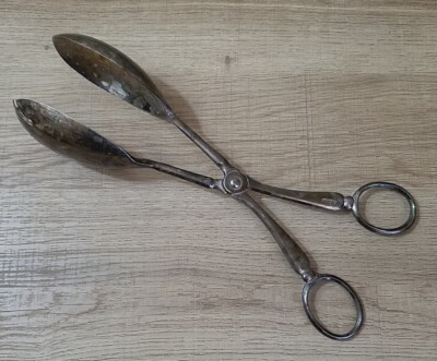 VINTAGE SILVERPLATED SALAD TONGS FROM COOPER BROS & SON Ltd SHEFFIELD ...