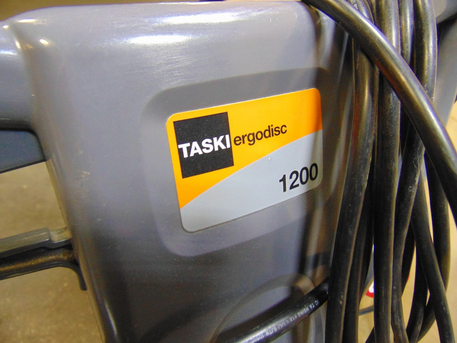 Taski TASKI ergodisc 1200 20" Electric Floor Burnisher Parts | eBay