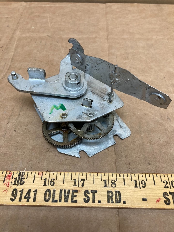 Antique Slot Machine Parts - Complete Working Original Mills CLOCK ...