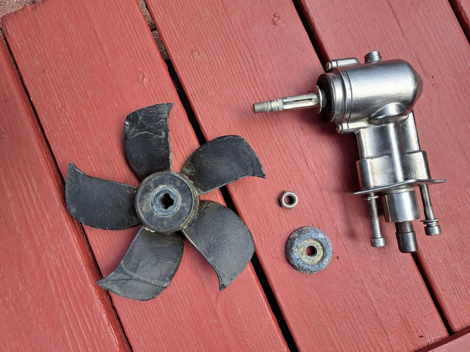Lewmar Bow Thruster SS Hub Assembly 1.5 To 1 Ratio, Used, P# 583001 | eBay