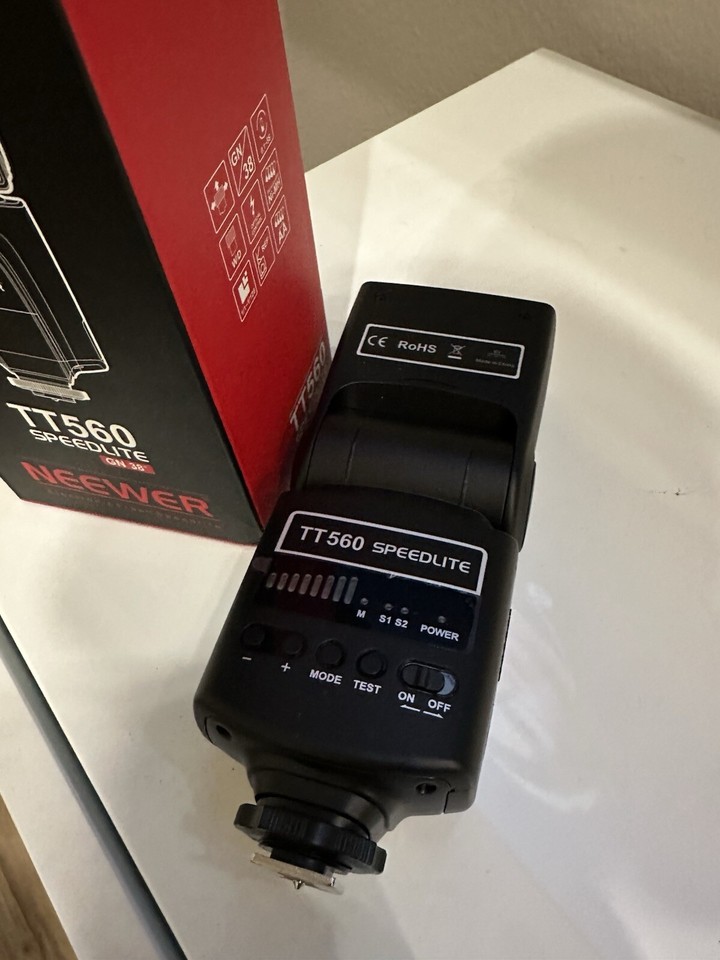 Neewer TT560 Speedlite Flash GN38 | eBay