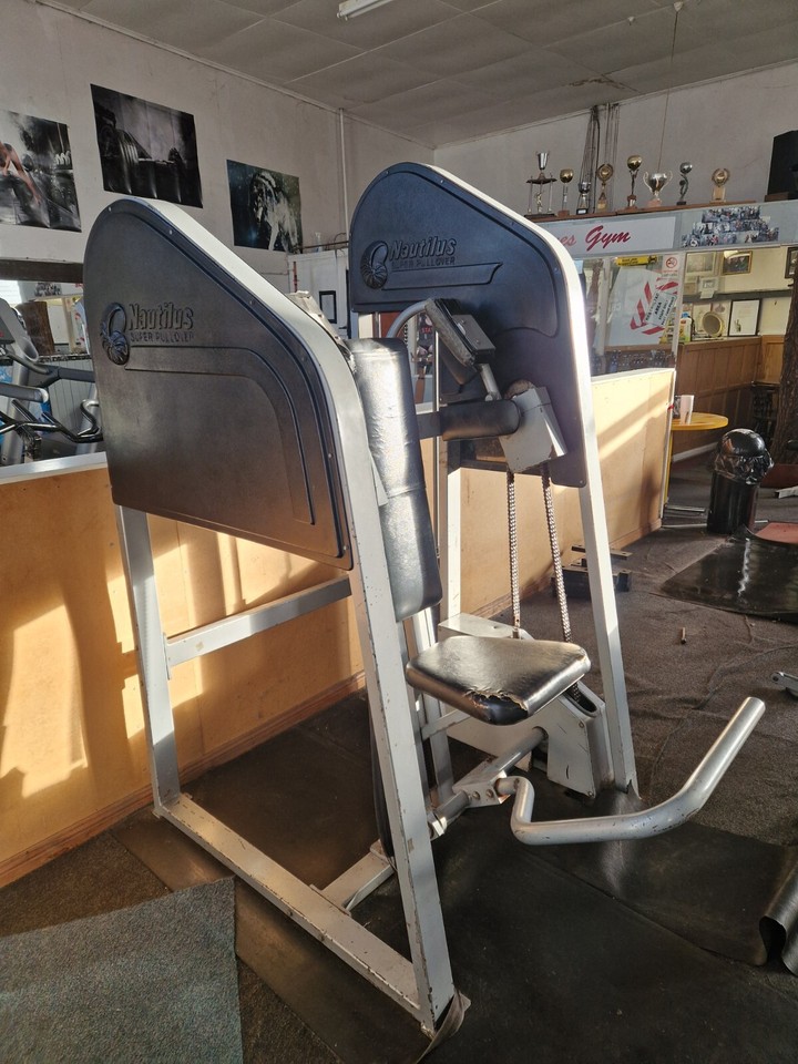 Nautilus Super Pullover Machine 1st Gen Commercial Gym Equipment SUPER ...