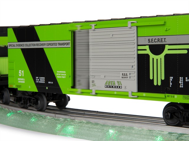 Lionel 2023050 B Area 51 Railroad Alien Roswell Hi-cube Boxcar O Gauge ...