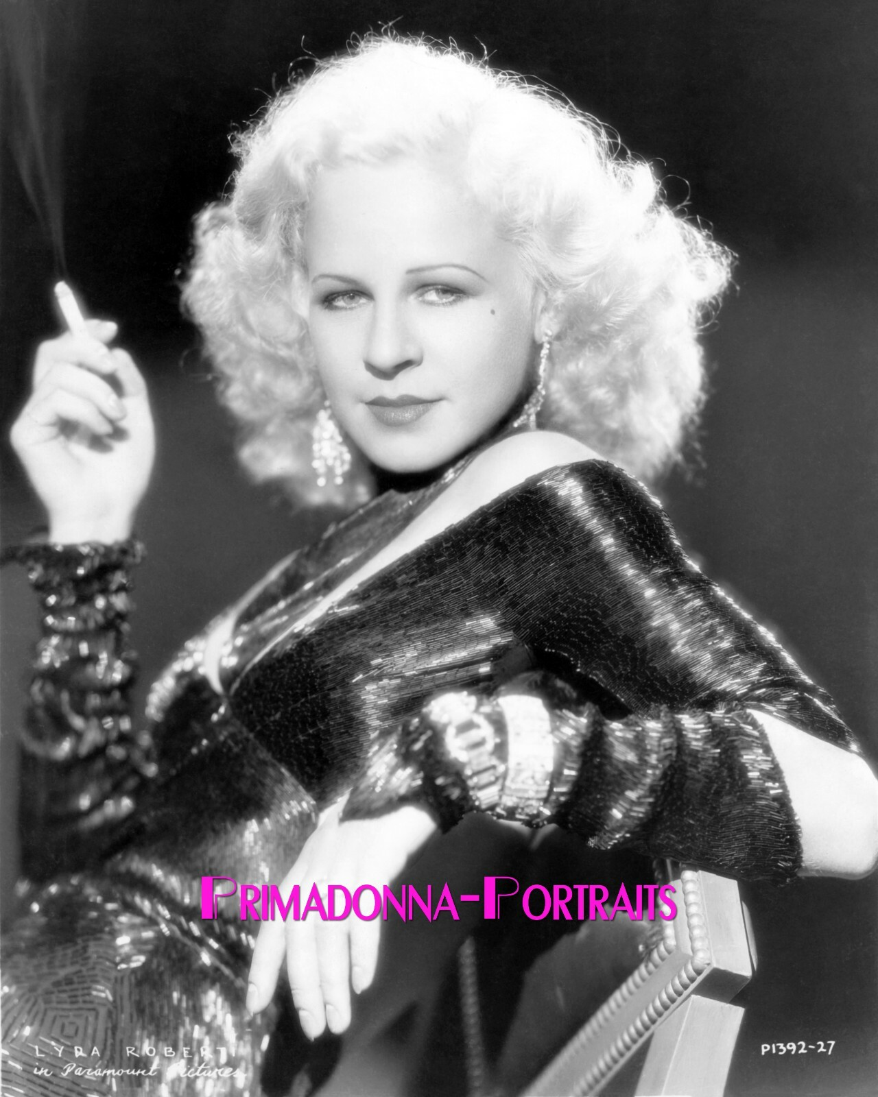 LYDA ROBERTI 8X10 Lab Photo B&W 1932 "MILLION DOLLAR LEGS" Smoking ...