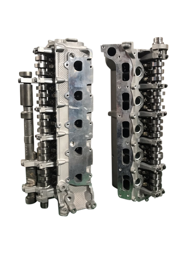 NEW Ford 6.8 SOHC 3 Valve V10 Cylinder Head Pair F-250 F-350 F-450 2005 ...