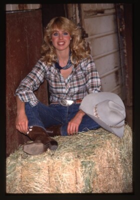 Jenilee Harrison Dallas 1980's on set Photo Shoot Original 35mm ...