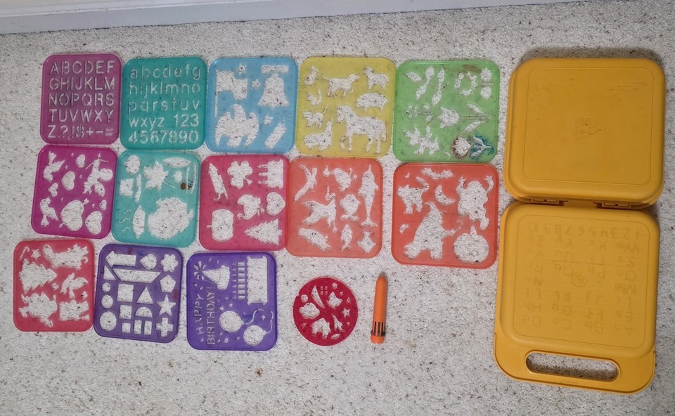 Vintage Tupperware Tuppertoys 13pc Stencil Art Set With Hard Side ...