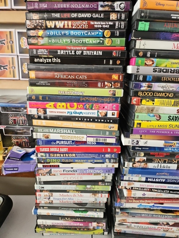 Personal Collection Lot Of 100+ Dvds From Estate Sale See Pics Trl8#39 ...