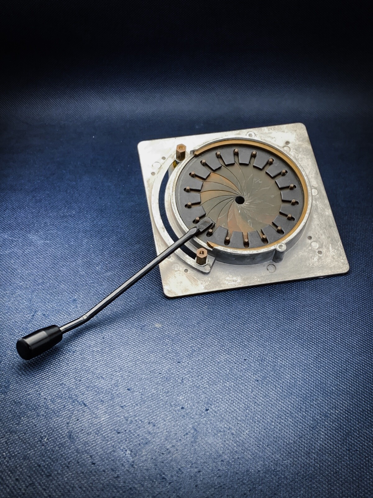 Universal Iris CLAMP lens mount for vintage lenses Dallmeyer ...