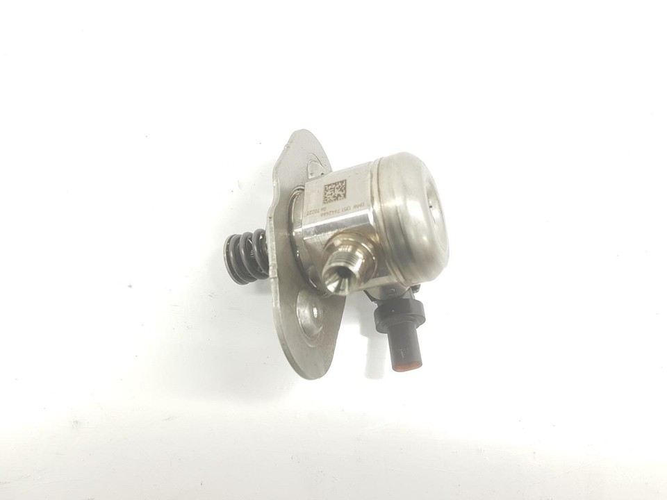 13517642466 trÄger einspritzpumpe für BMW 5 30 E IPERFORMANCE 7642466 ...