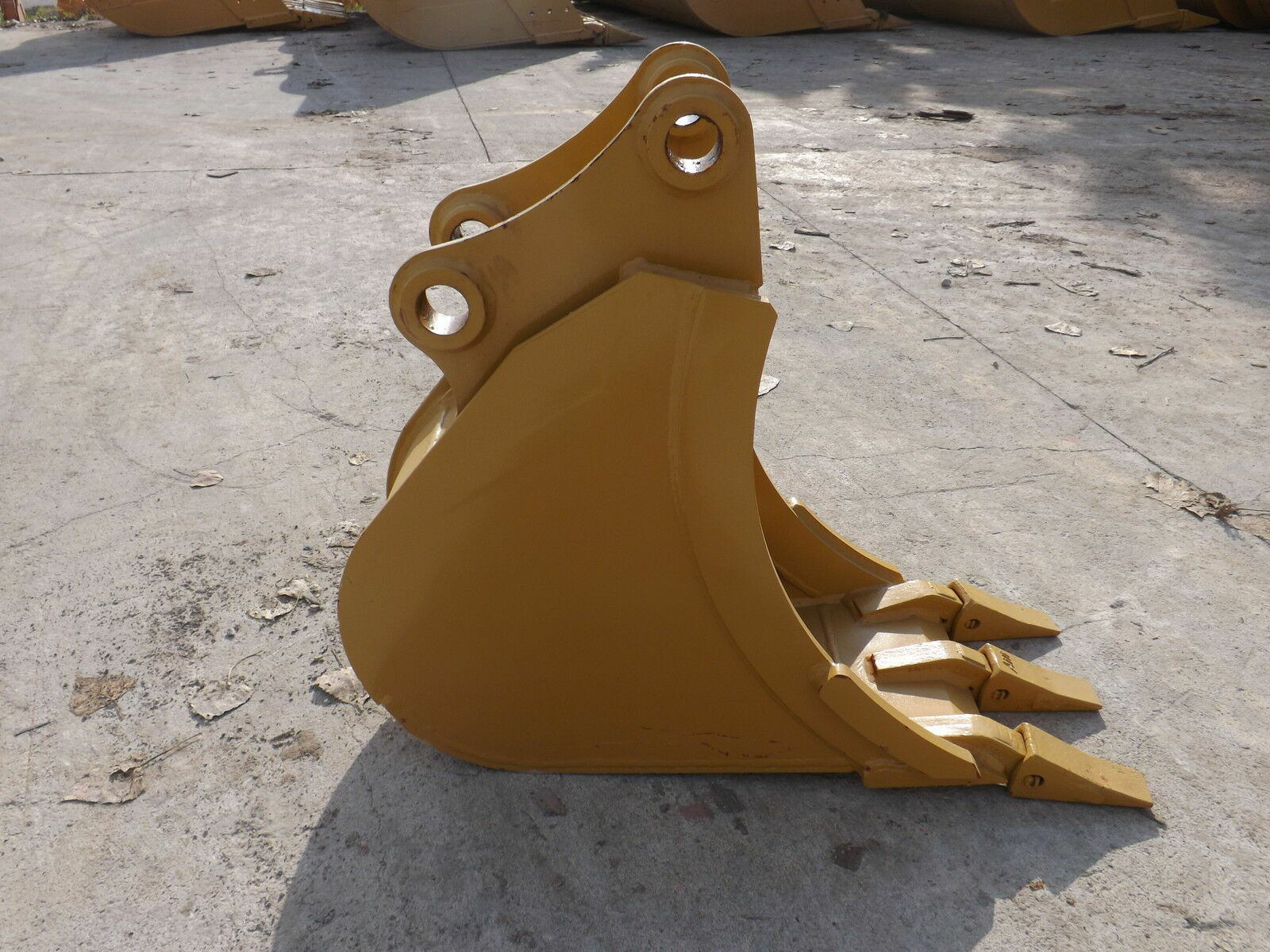 NEW 12" Excavator Bucket for a Caterpillar 304.5 CR | eBay