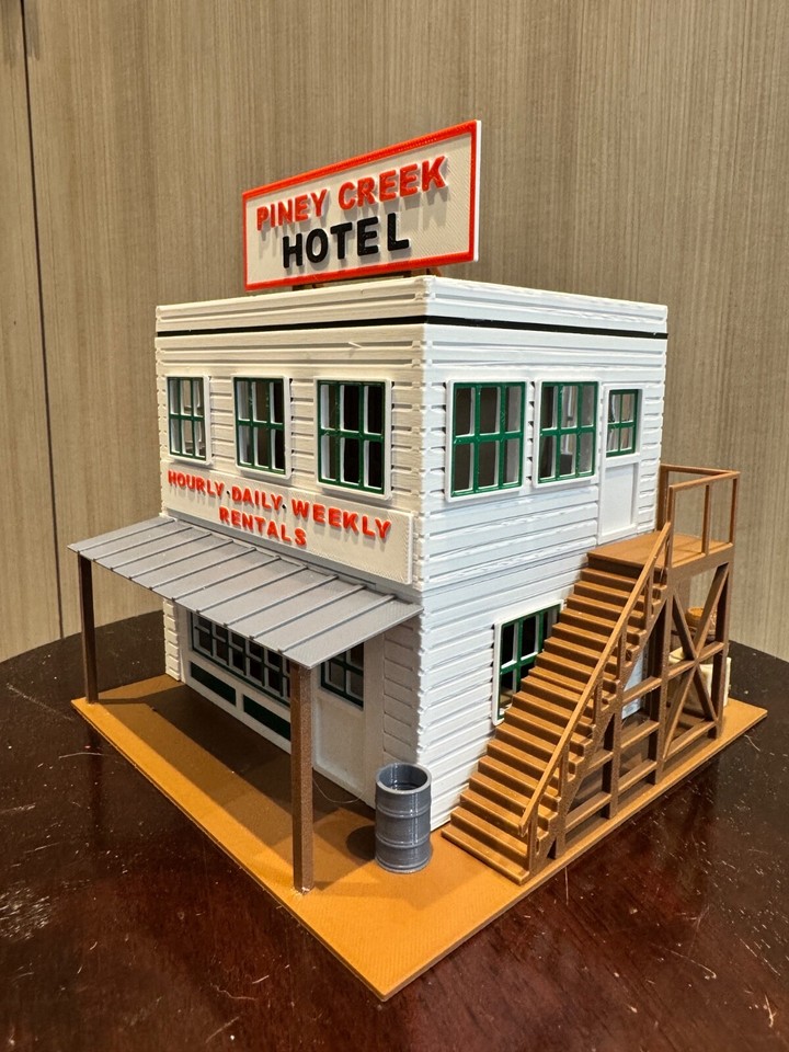 O Scale “Hotel” w/ Accessories | eBay