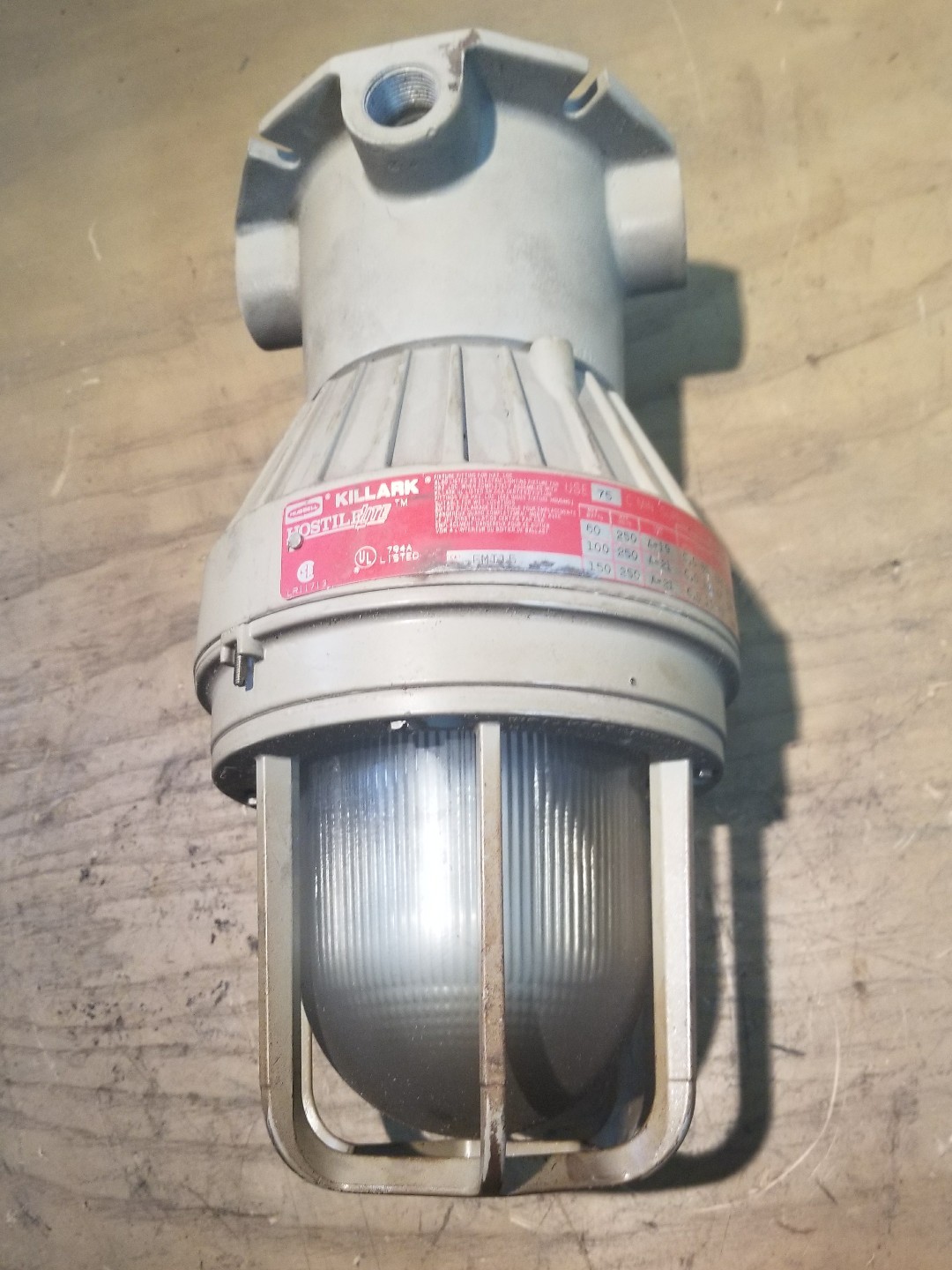 Killark Hostile Lite EMI15 Explosion Proof Light with Encasing 17JS ...