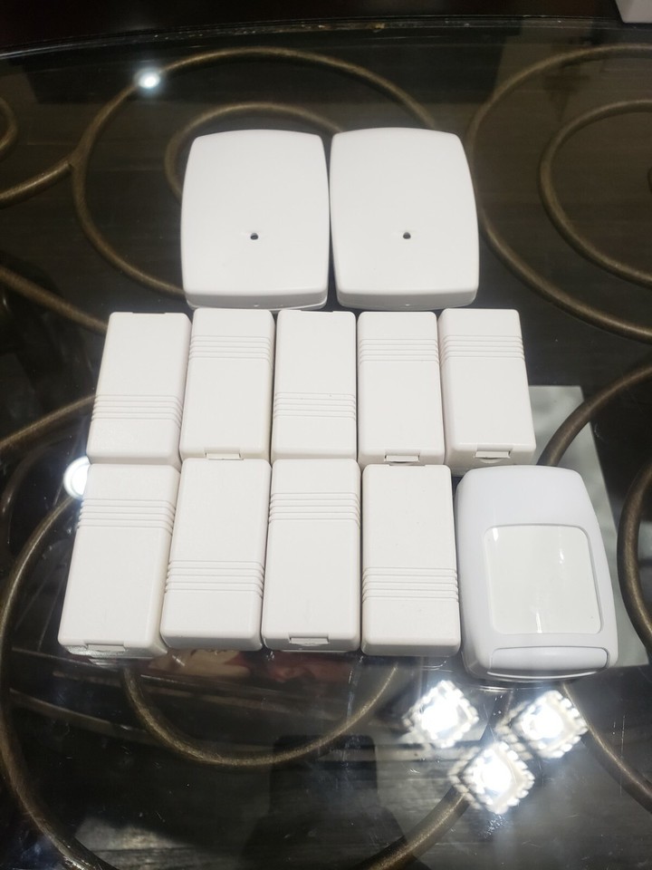 ADT Pulse Alarm System w/Wireless Camera, Base, Keypad, Motion Sensor ...