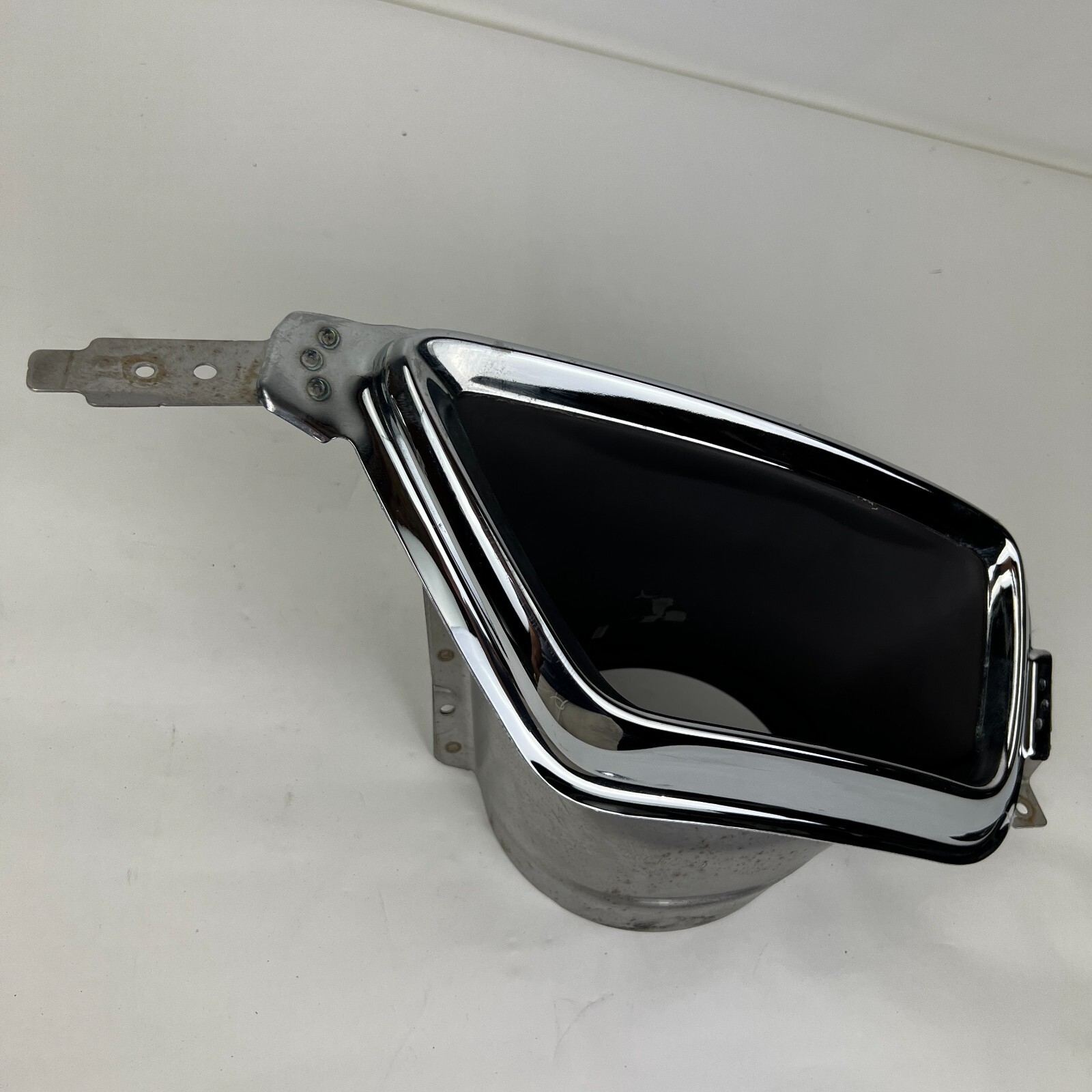 OEM 2013 - 2017 Buick Enclave Rear Right RH Exhaust Tip Tail Pipe Bezel ...