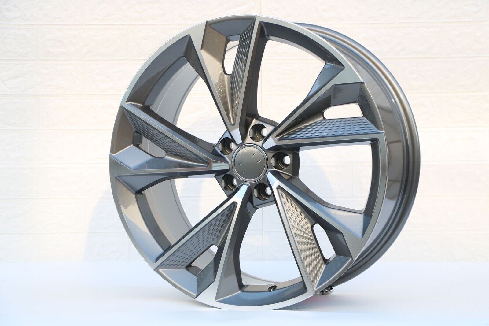 19" Gunmetal Wheels 19x8.5 ET42 CB66.6 Fit Audi A4 S4 Q3 VW Golf GTI ...