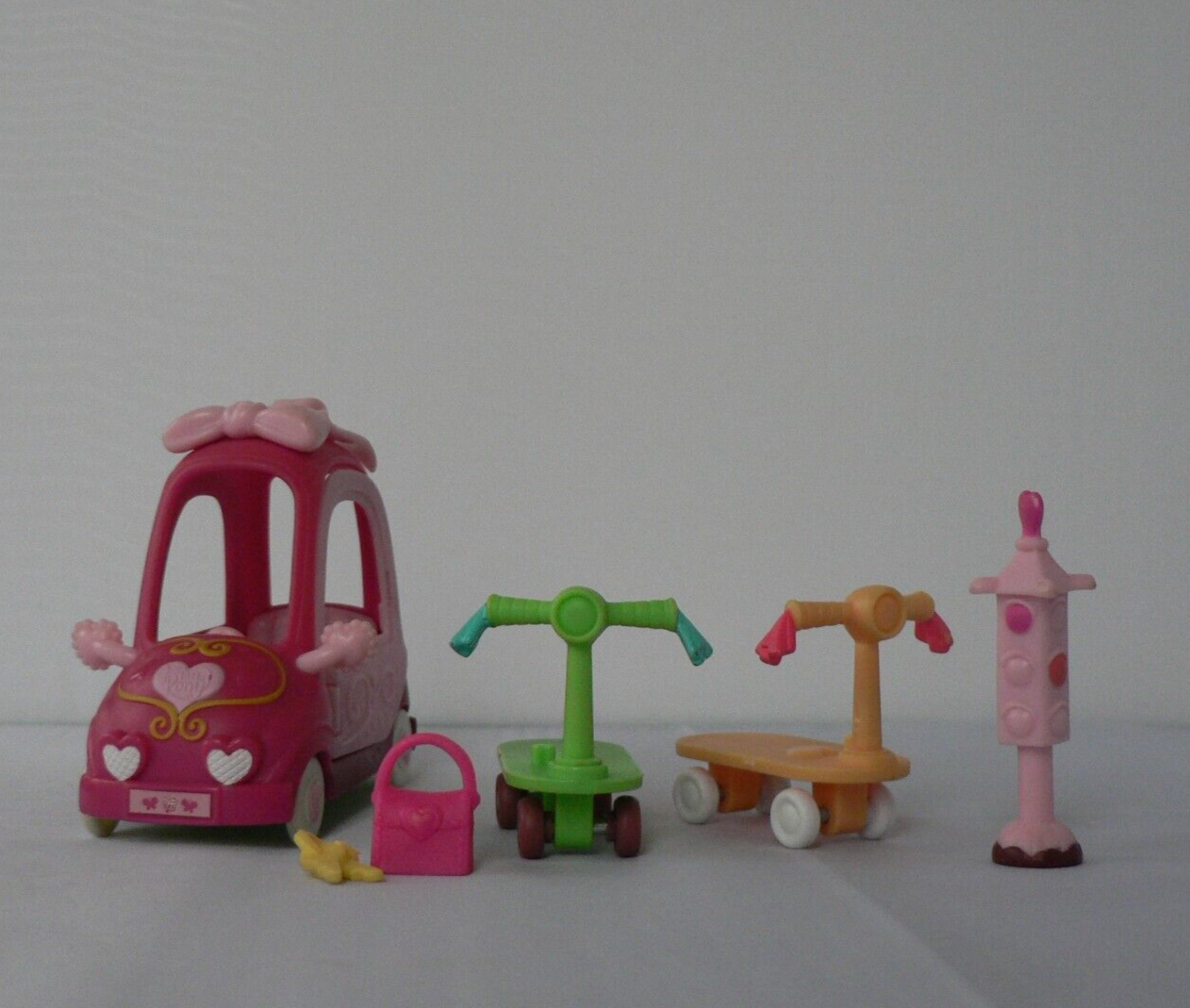 My Little Pony Ponyville Scootin' Along With Scootaloo & Toola-Roola ...