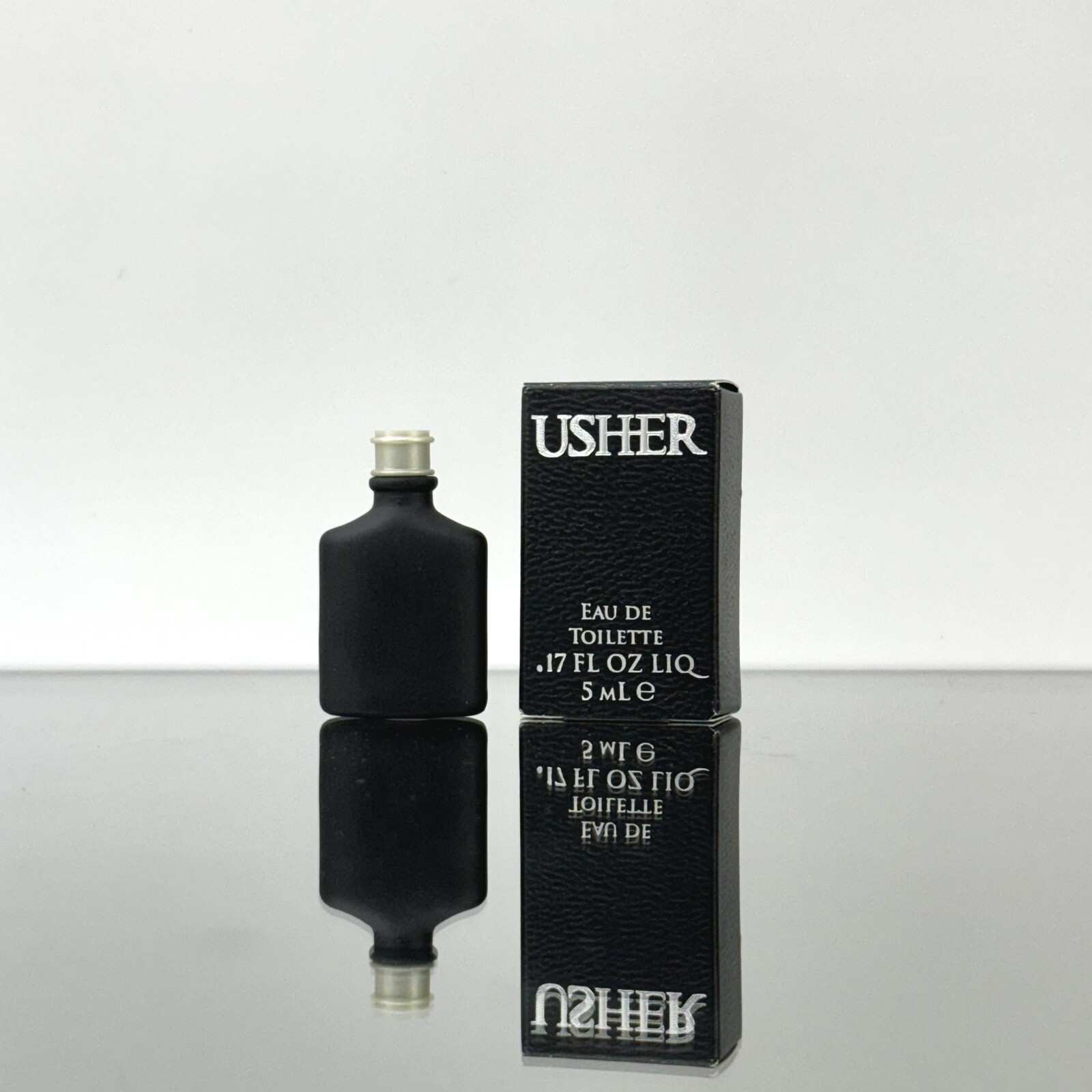 USHER (CLASSIC) by Usher Men Cologne 5ml-.17oz EDT Splash MINI Travel ...