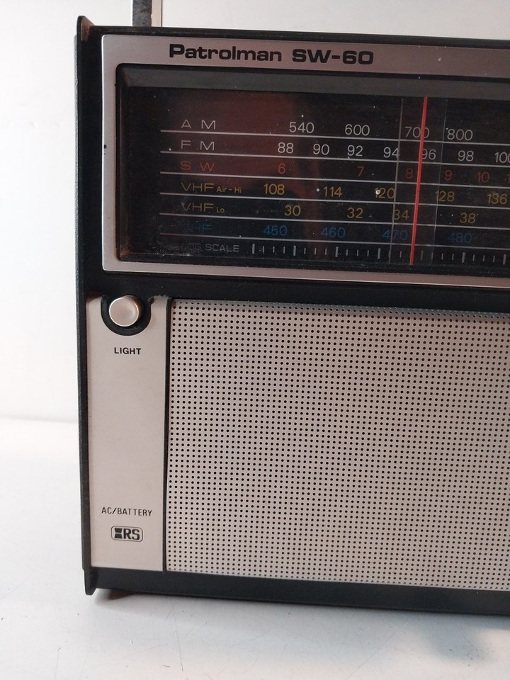 Vintage Realistic Patrolman SW-60 AM/FM/SW/VHF 6-Band Radio | eBay