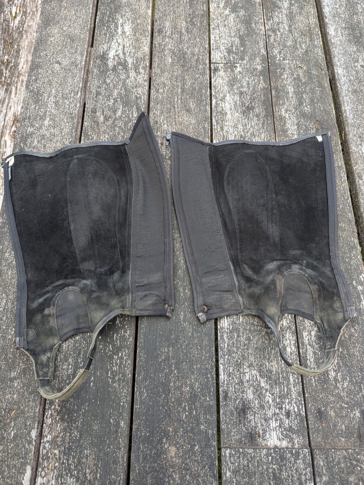 OVATION GENUINE LEATHER STRETCH RIB Black Half CHAPS in Women's MEDIUM ...