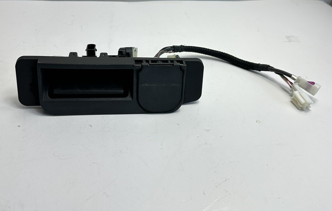 2015-2020 Mercedes-Benz C300 W205 Rear View Camera + Release Handle ...