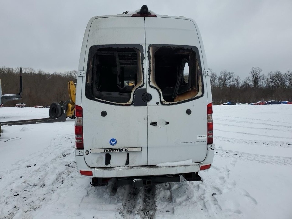 2007-2023 Mercedes Sprinter 3500 Rear End Axle Differential 51:13 3,923 ...