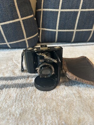 Zeiss Ikon Ikonta 520 6x4.5 medium format folding camera with Compur ...