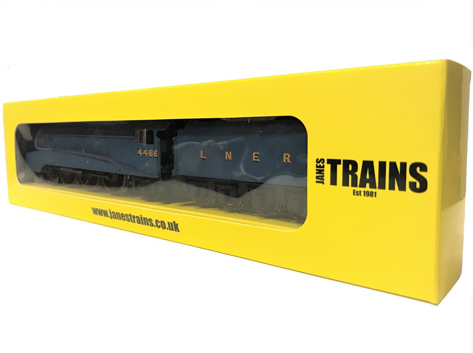 50 x Locomotive Display or Storage Boxes OO Scale Hornby Bachmann Lima ...