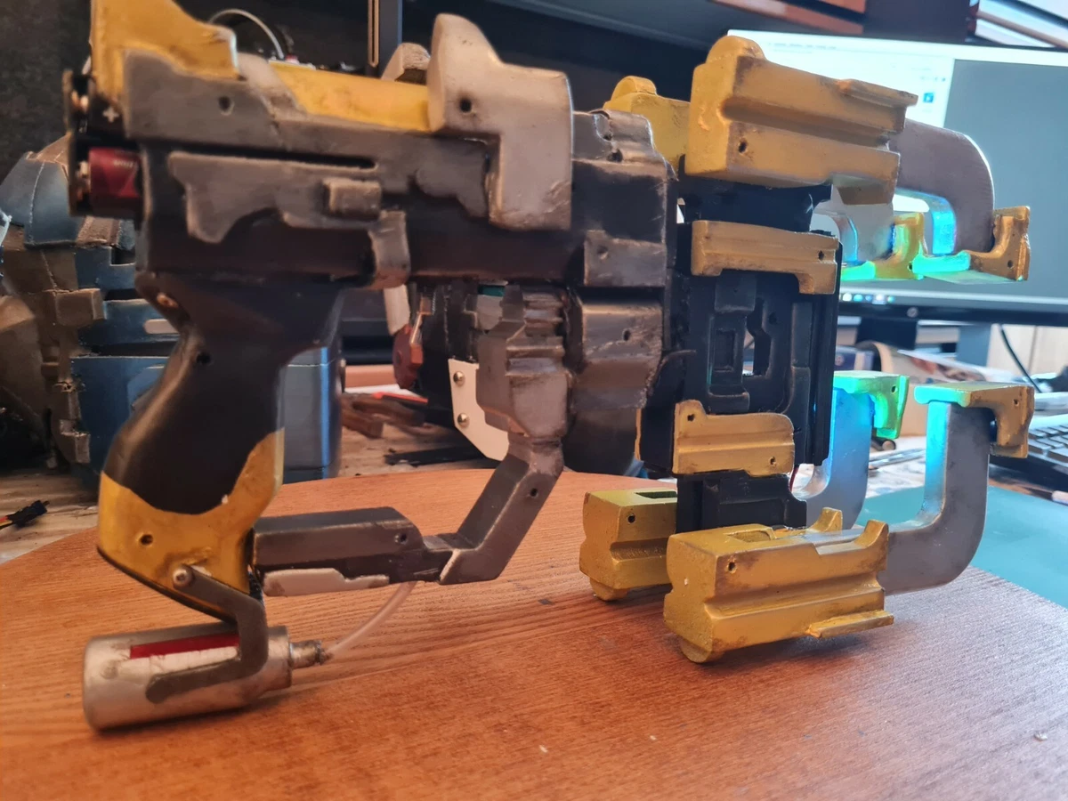 Dead Space 3 Plasma Cutter Replica