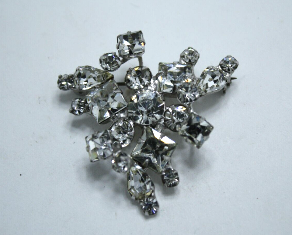 Vintage Triangle Sunburst Brooch Silver Tone Rhinestone Starburst Pin ...