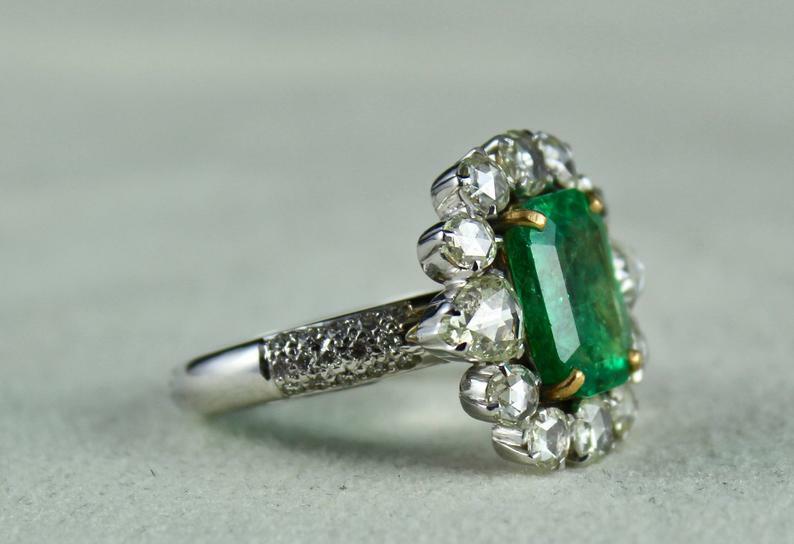 Pretty Emerald Gemstone Engagement Women's Ring With Lab-Created 8.4CT ...