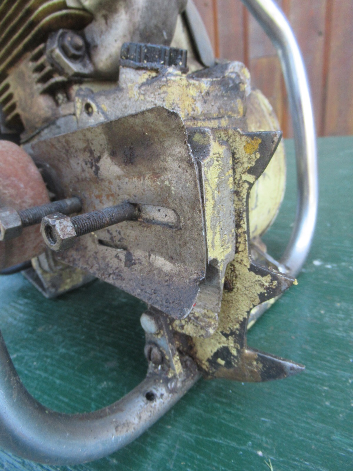 Vintage PIONEER IEL Chainsaw Chain Saw with Log Spike | eBay