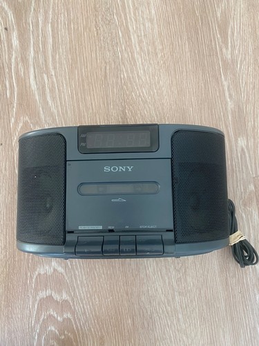 SONY Dream Machine Stereo AM/FM Radio, Cassette Player, and Alarm Clock ...