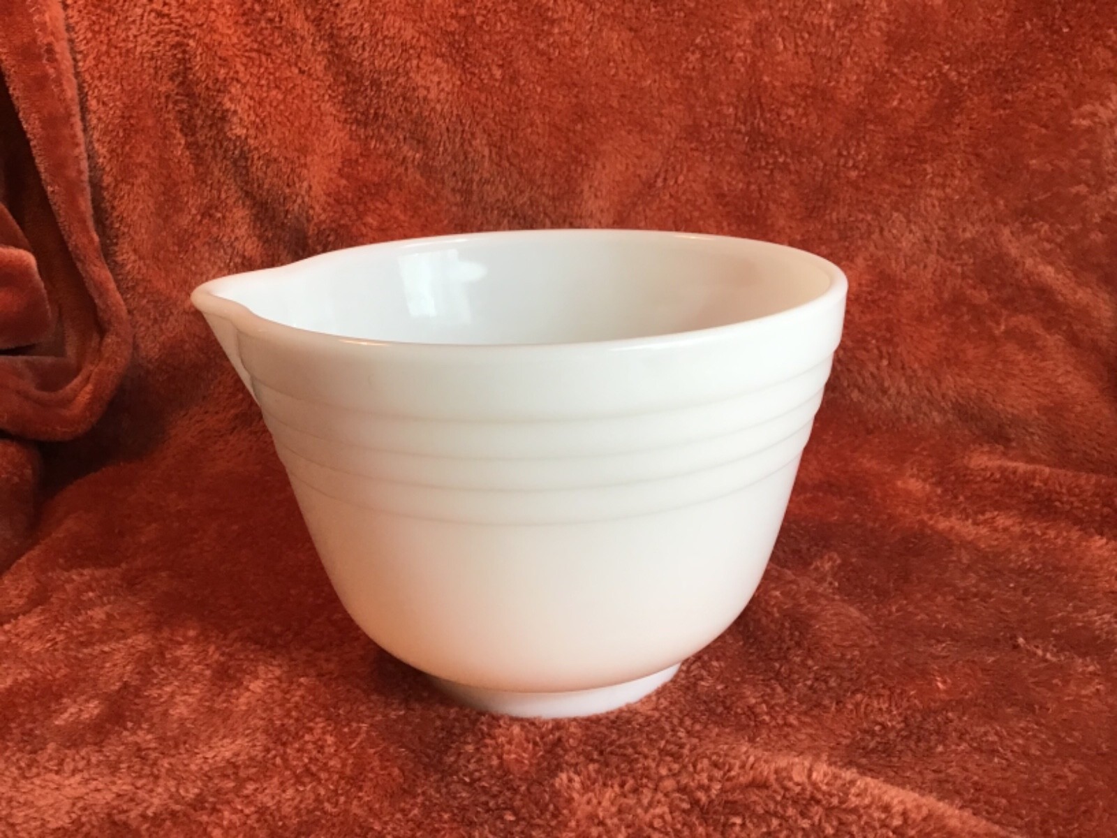 Hamilton Beach Stand Mixer Small Spouted Mixing Bowl White Pyrex 6" EUC ...