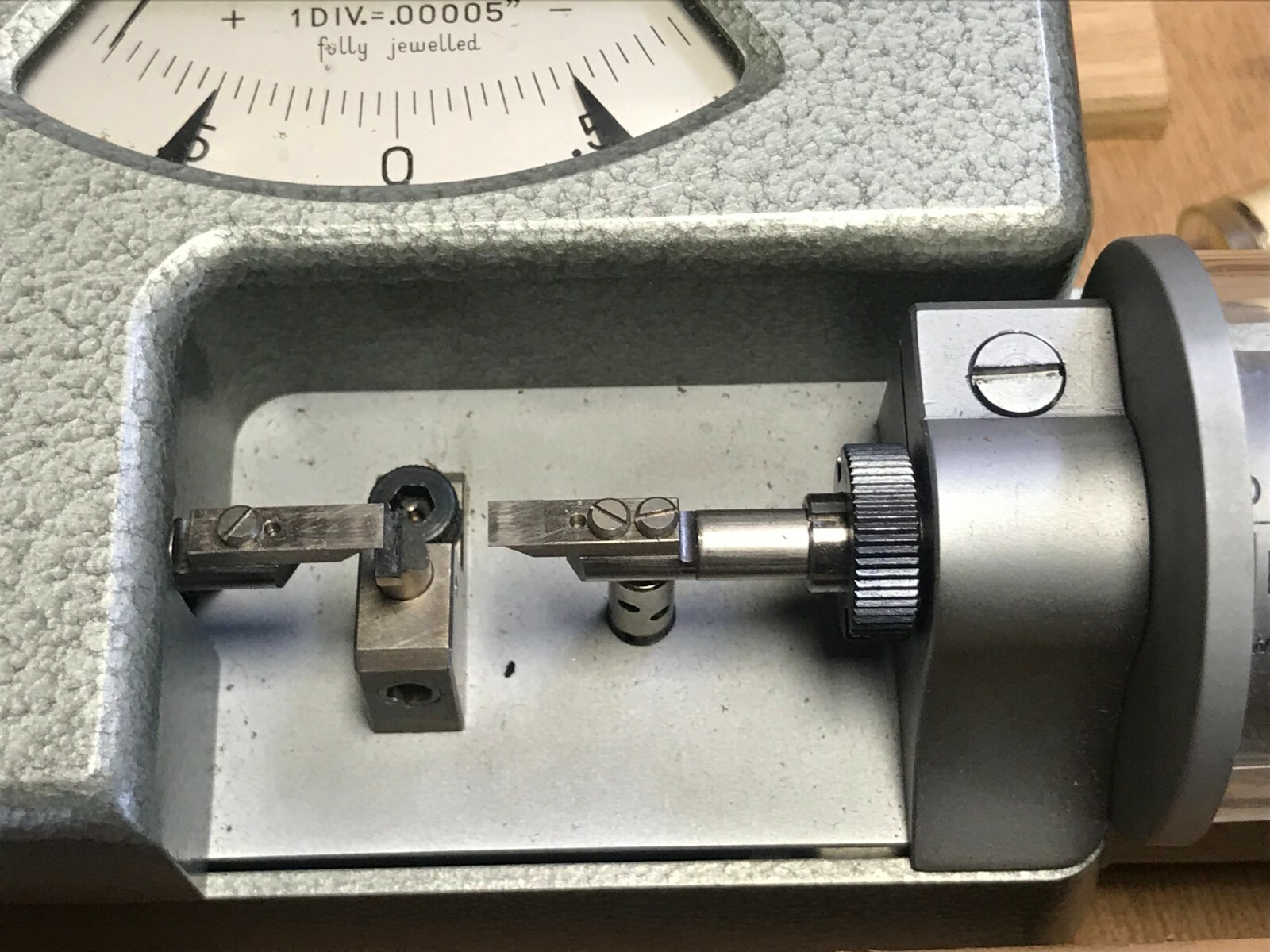 NICE SWISS MADE CARY BENCH MICROMETER .00005 " | eBay