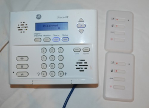 GE Simon XT 600-1054-95R-11 Wireless Home Security System With Remotes ...