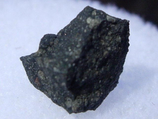 .245 grams 9x6x4mm MURCHISON CM2 Meteorite AUSTRALIA in a gem case with ...
