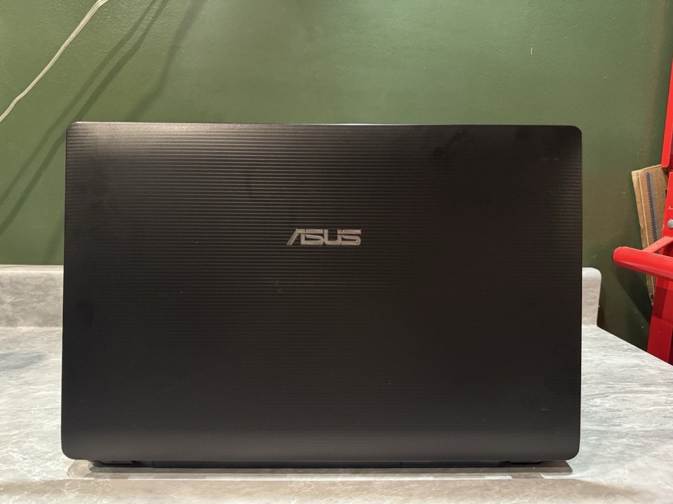 Asus K73S Laptop GT540m GPU Intel I7-2620M 2.7GHz 8gb RAM 256gb SSD 1tb ...