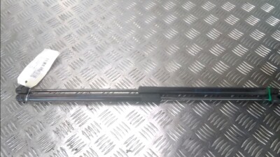 VERIN A GAZ ARRIÈRE DROIT Ford FOCUS 3 PHASE 2 2016 1747492 | eBay