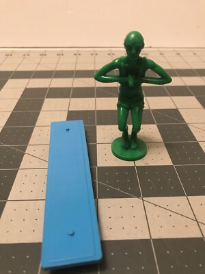 Mouse Trap Board Game Replacement Green Diver & Blue Diving Board Parts ...