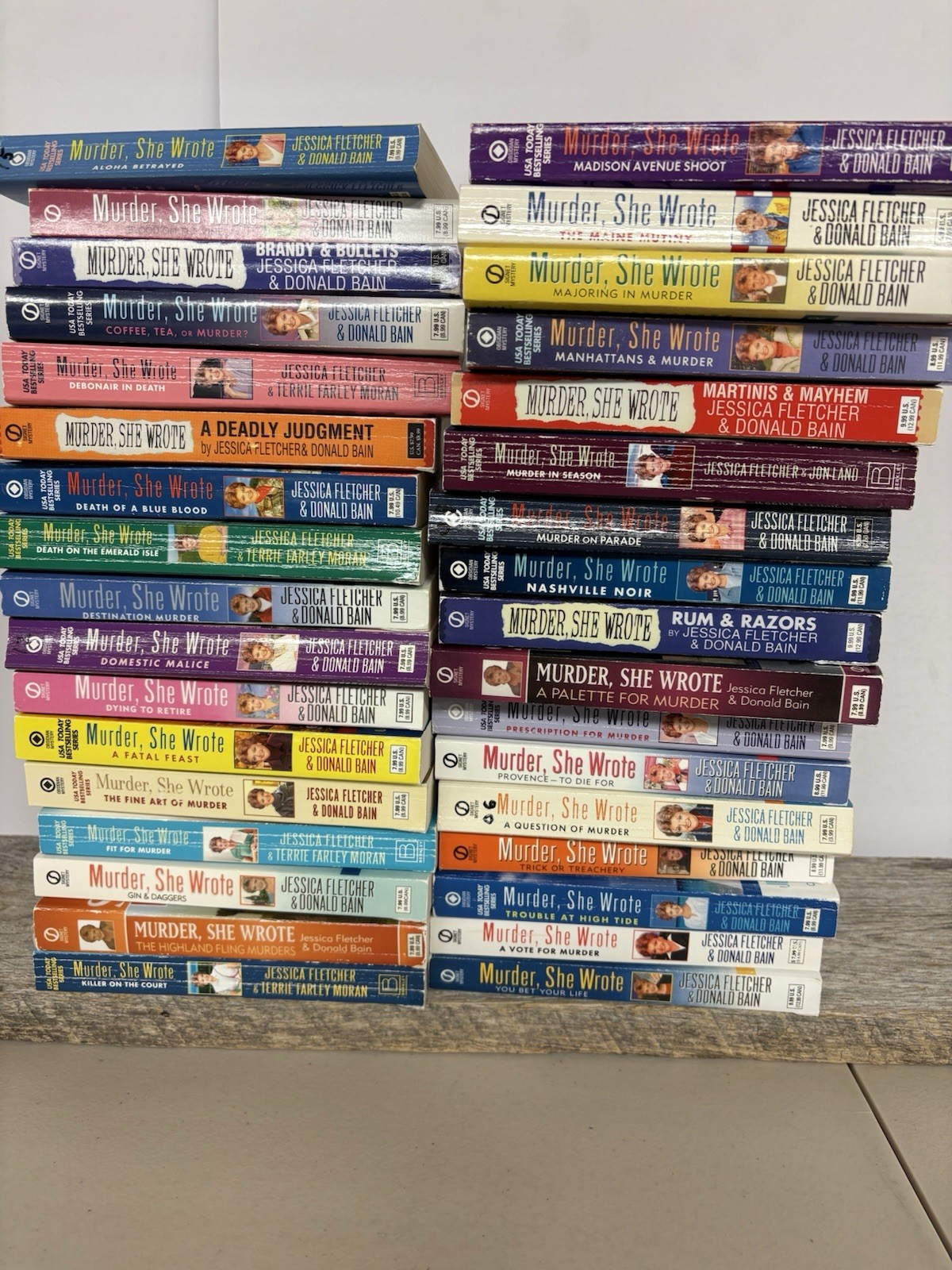 Lot of 34 Murder She Wrote series by Jessica Fletcher & Donald Bain | eBay