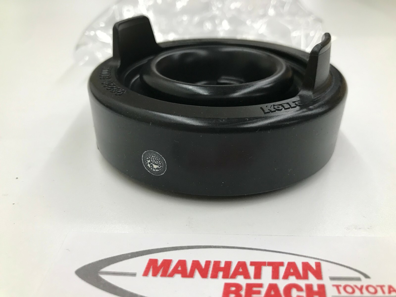 NEW GENUINE TOYOTA HEADLAMP SOCKET COVER 90075-65002 08-15 TACOMA 04-06 ...